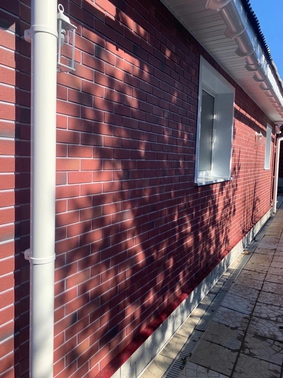 Фасадная панель Docke BERG Рубиновый купить по низкой цене от производителя - г.Краснодар